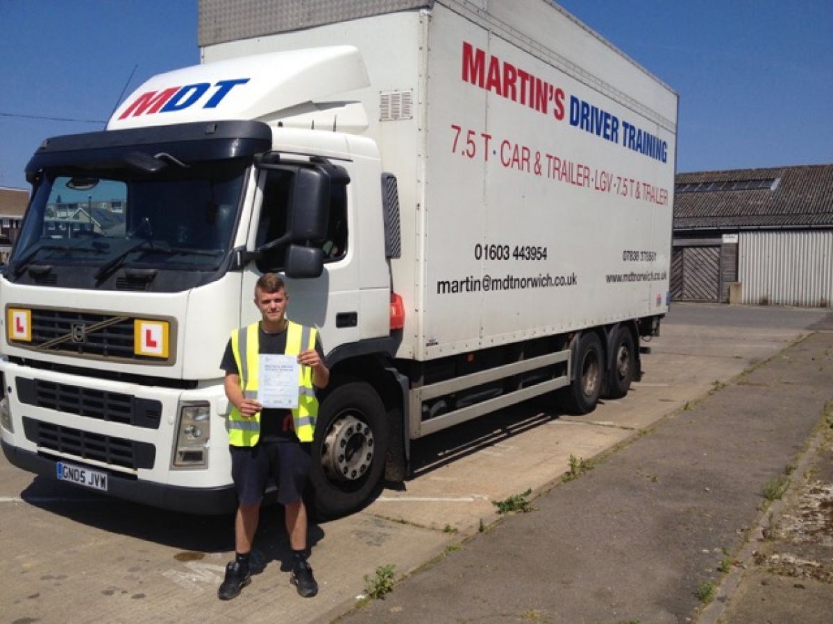 LGV PASS 1st time! - Britannia Alan Cook Removals & Storage